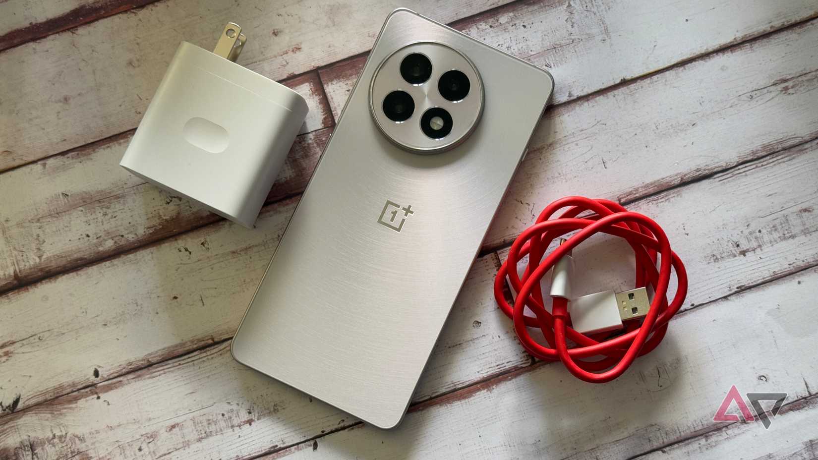 I review smartphones for a living, and here's why I love the OnePlus 13R