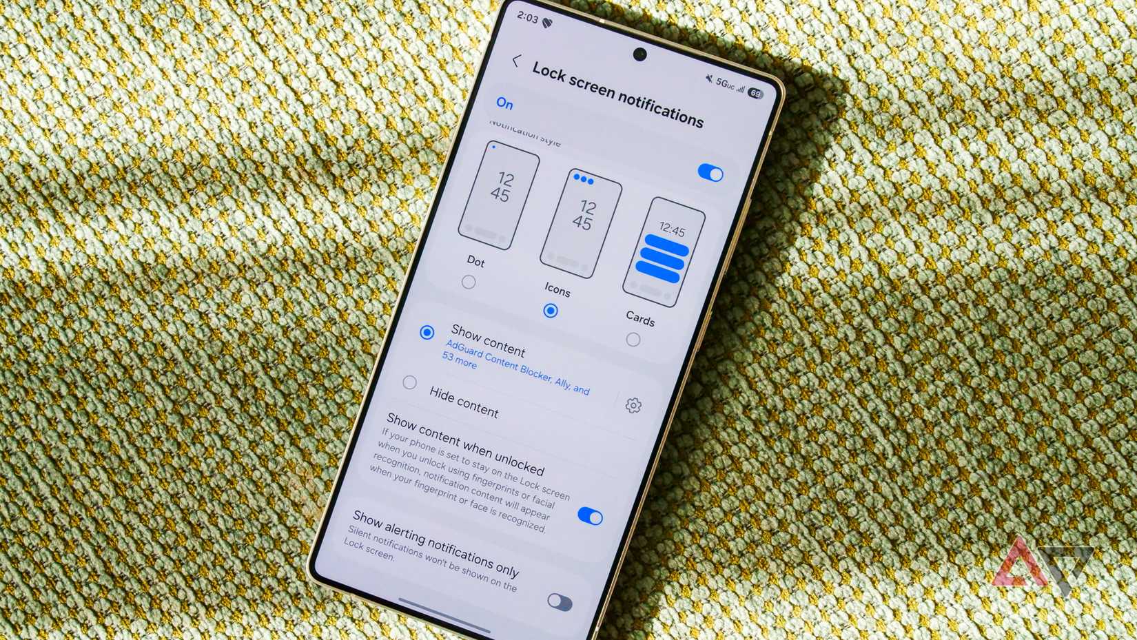 Android 16's reworked lock screen enables my terrible notification ...