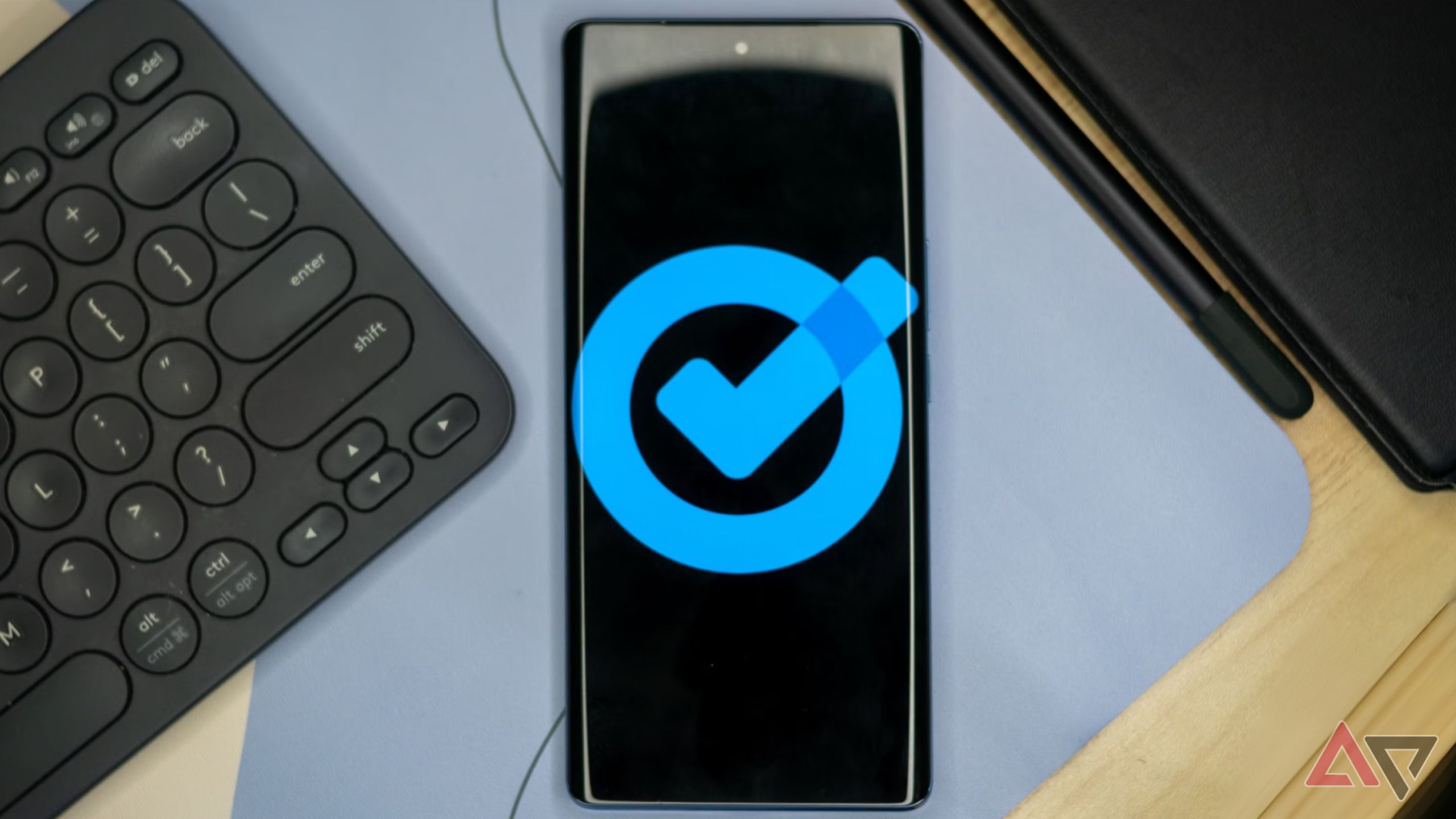 Google Slides: How to add GIFs and stickers to your presentation