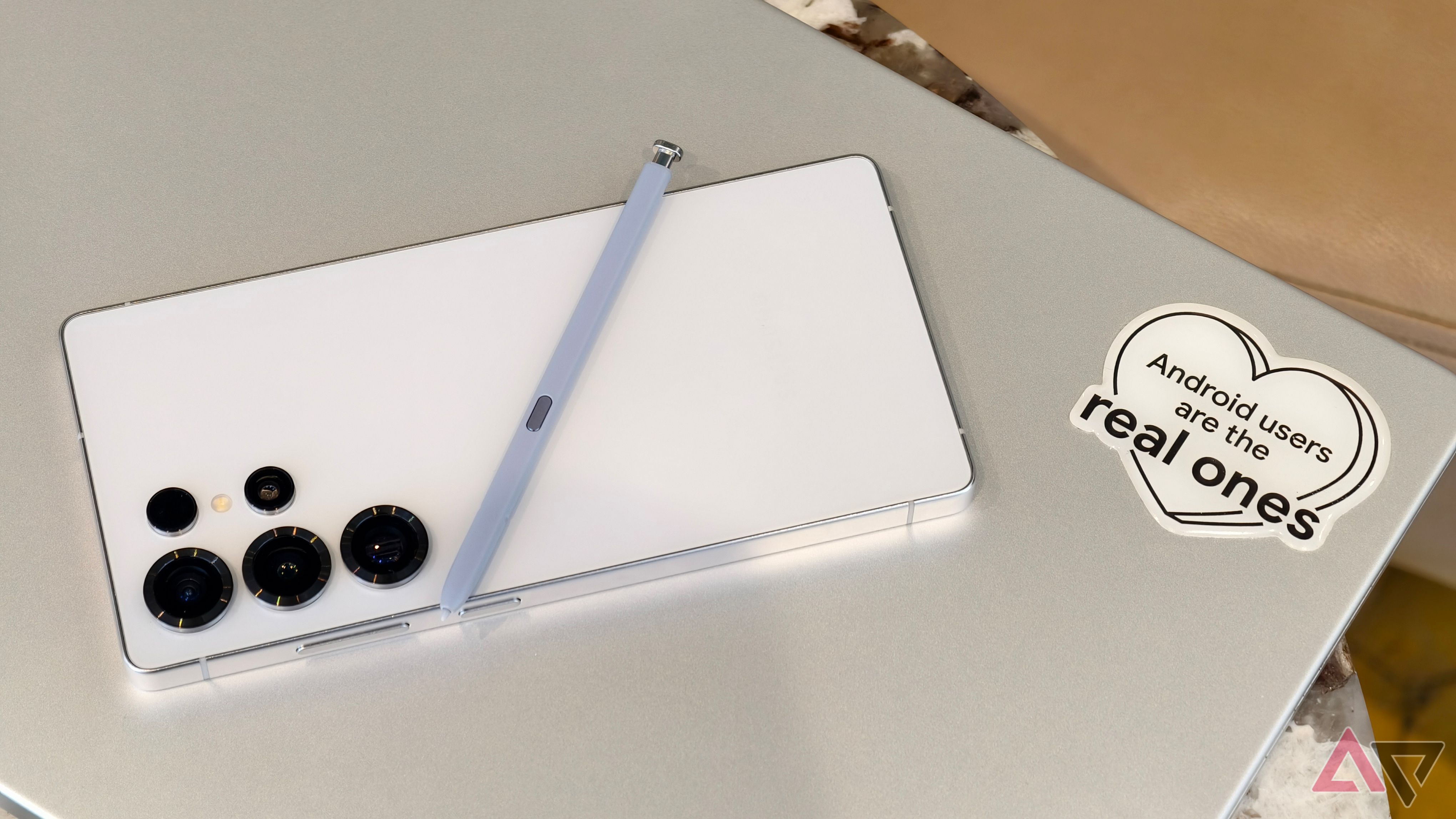 XPPen Artist Ultra 16: the next-gen drawing display for professionals