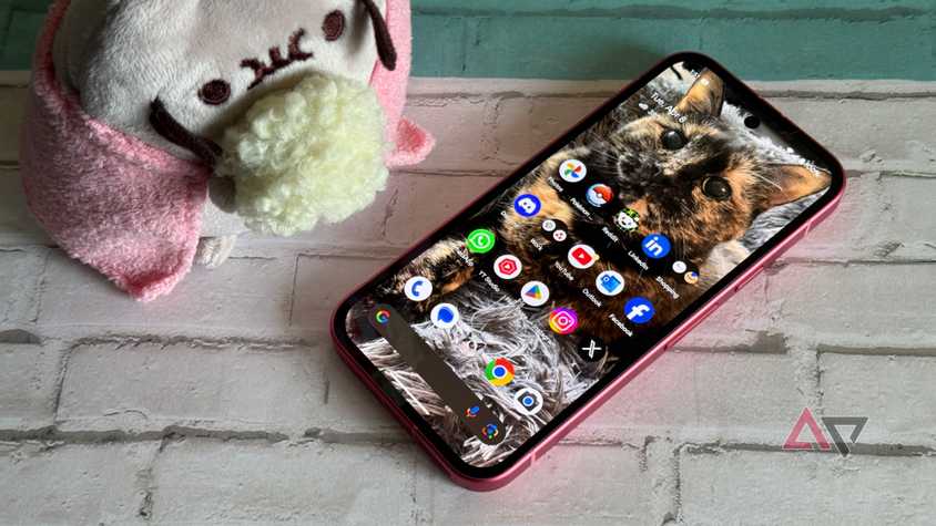 How to customize your Pixel 9a's home screen and settings