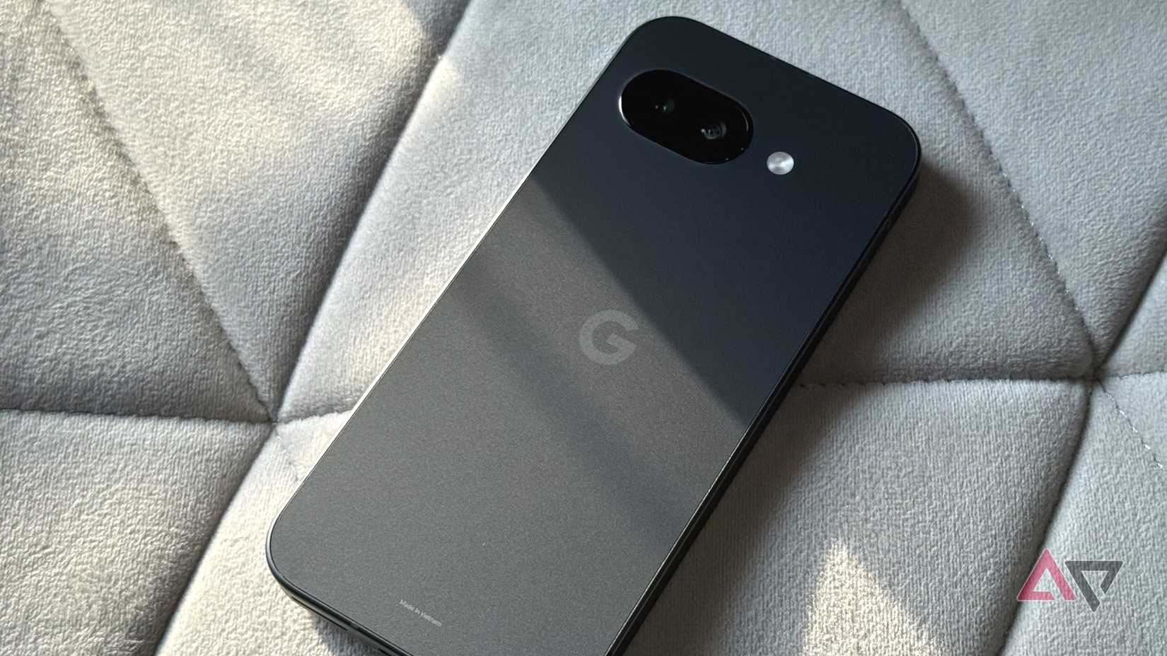 6 stunning features that make the Pixel 9a my new favorite phone