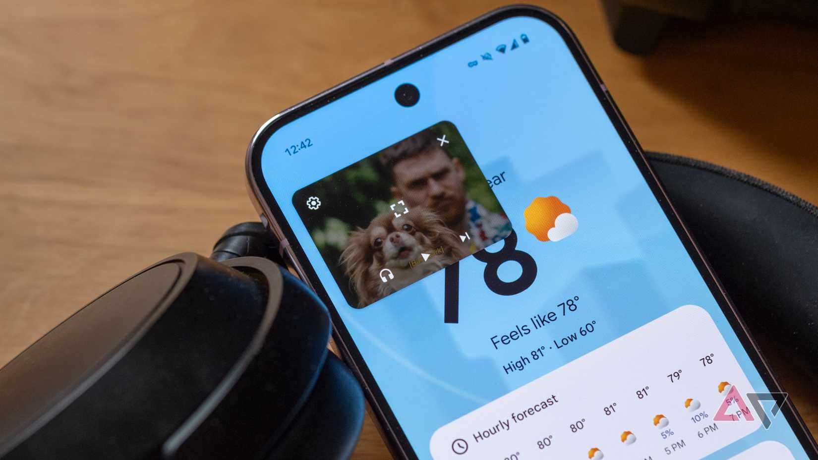 3 handy tricks for YouTube's picture-in-picture mode