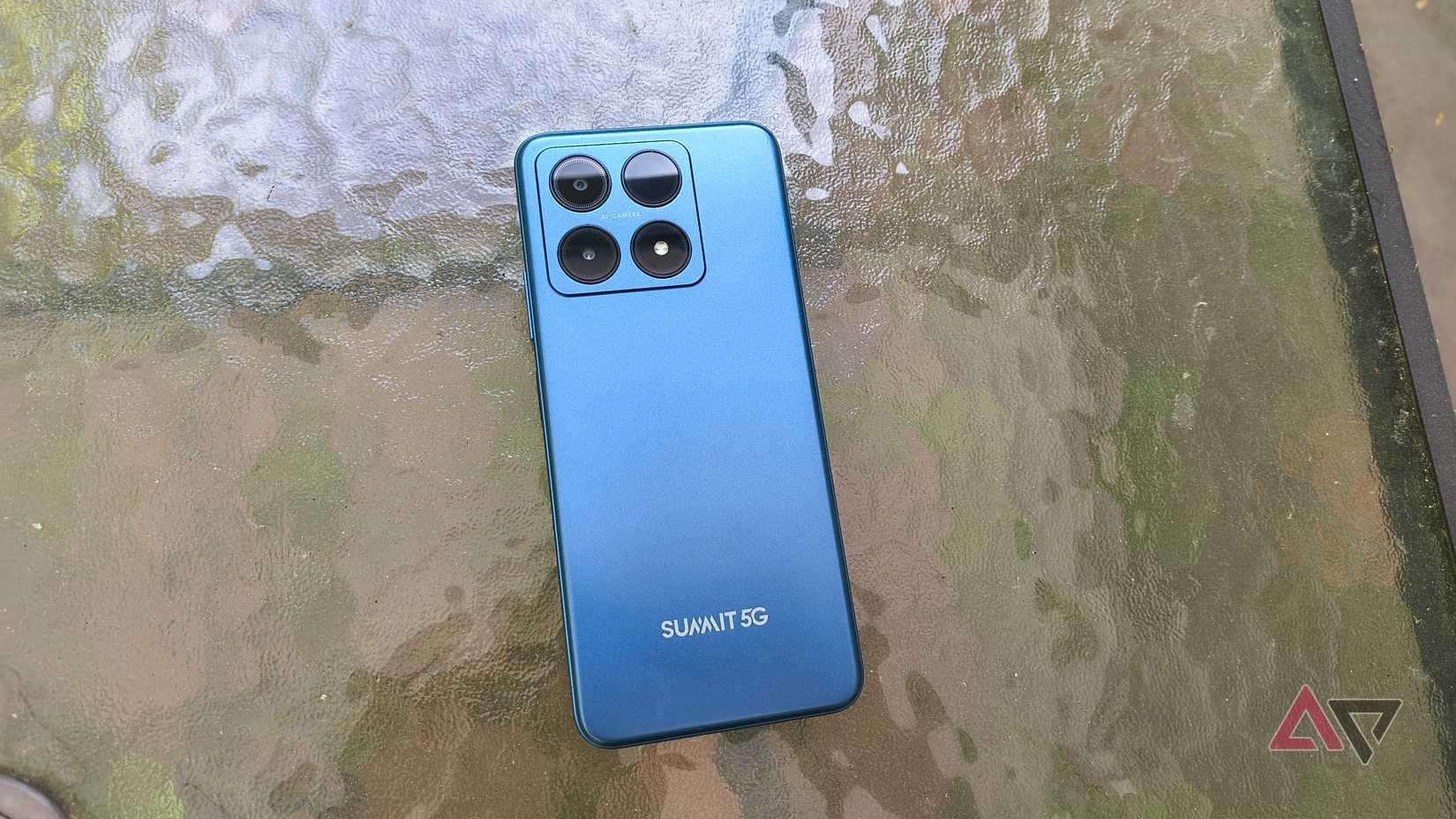 Boost Summit 5G review: A budget phone for Boost customers