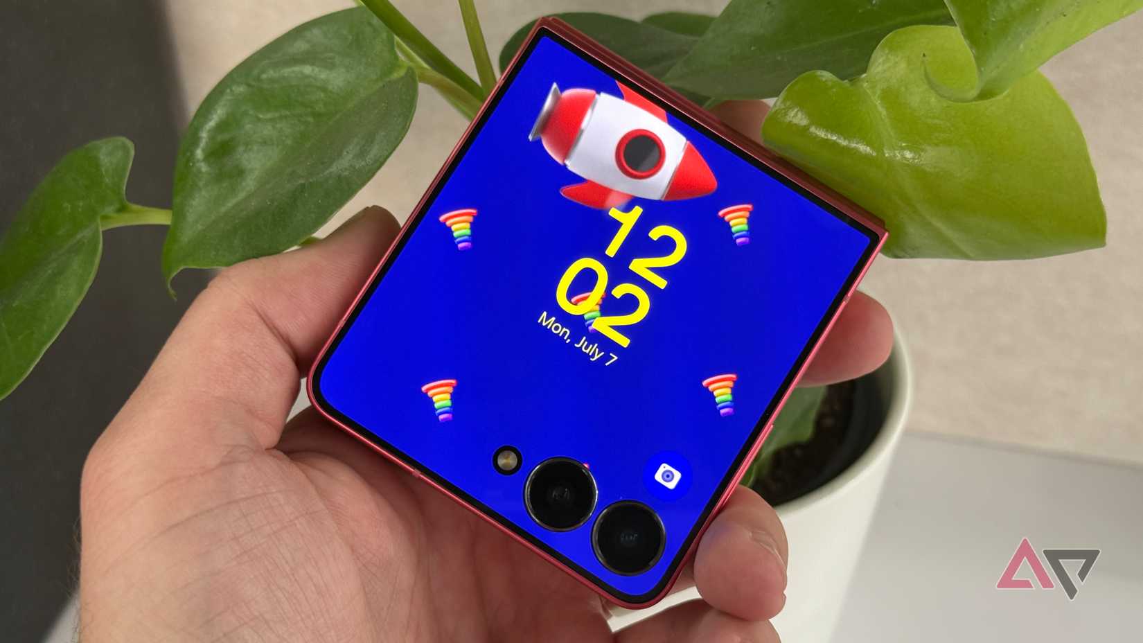 Samsung Galaxy Z Flip 7 hands-on: A phone that can take on the Motorola ...