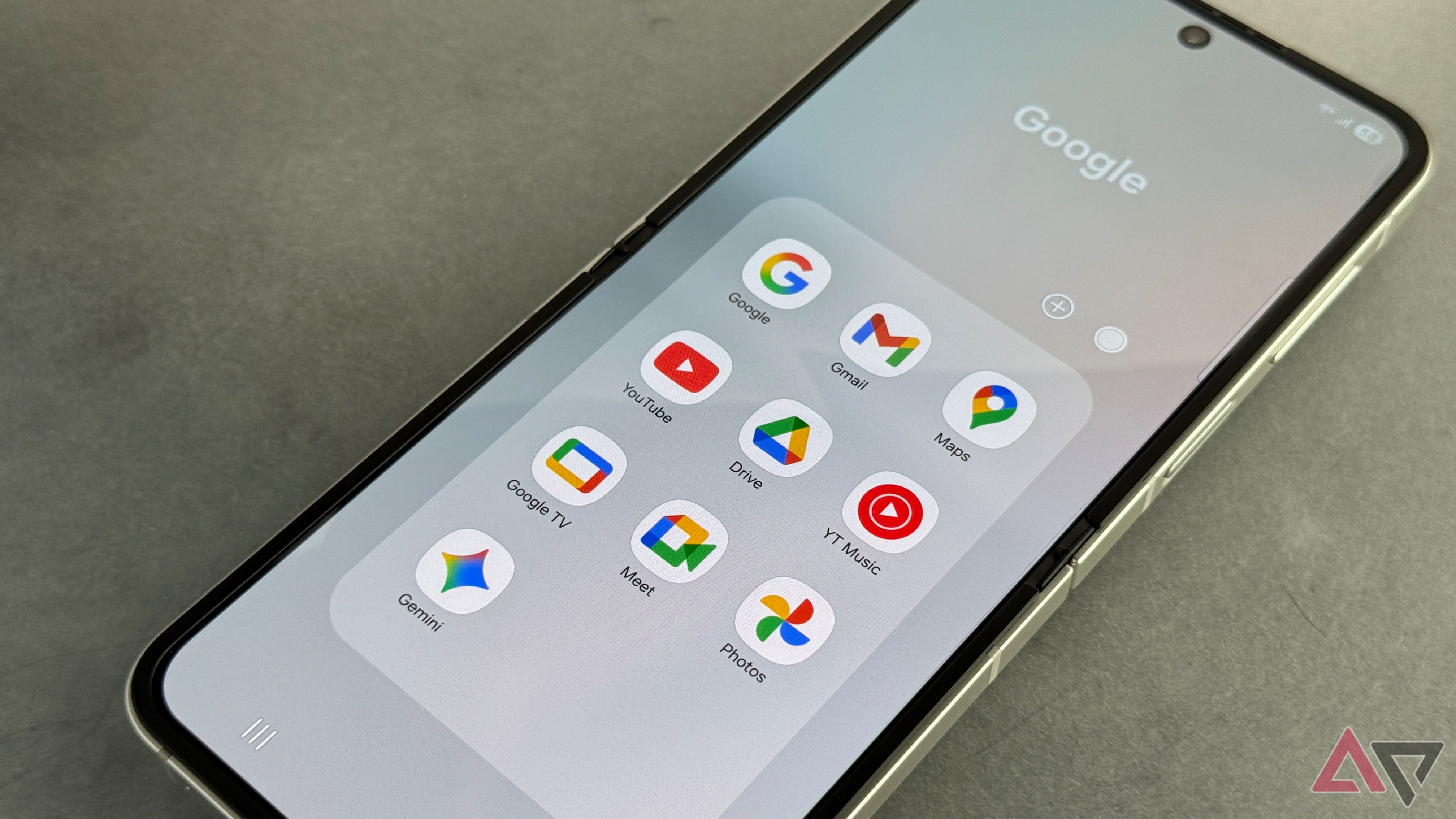No Gmail, no Maps, no Chrome: My week using Android without Google apps
