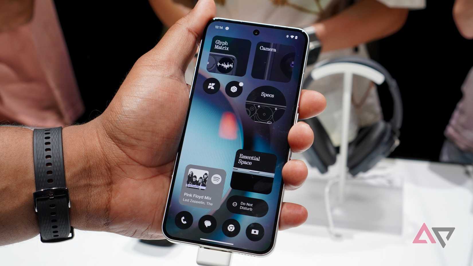 The Nothing Phone 3 does what Samsung can’t