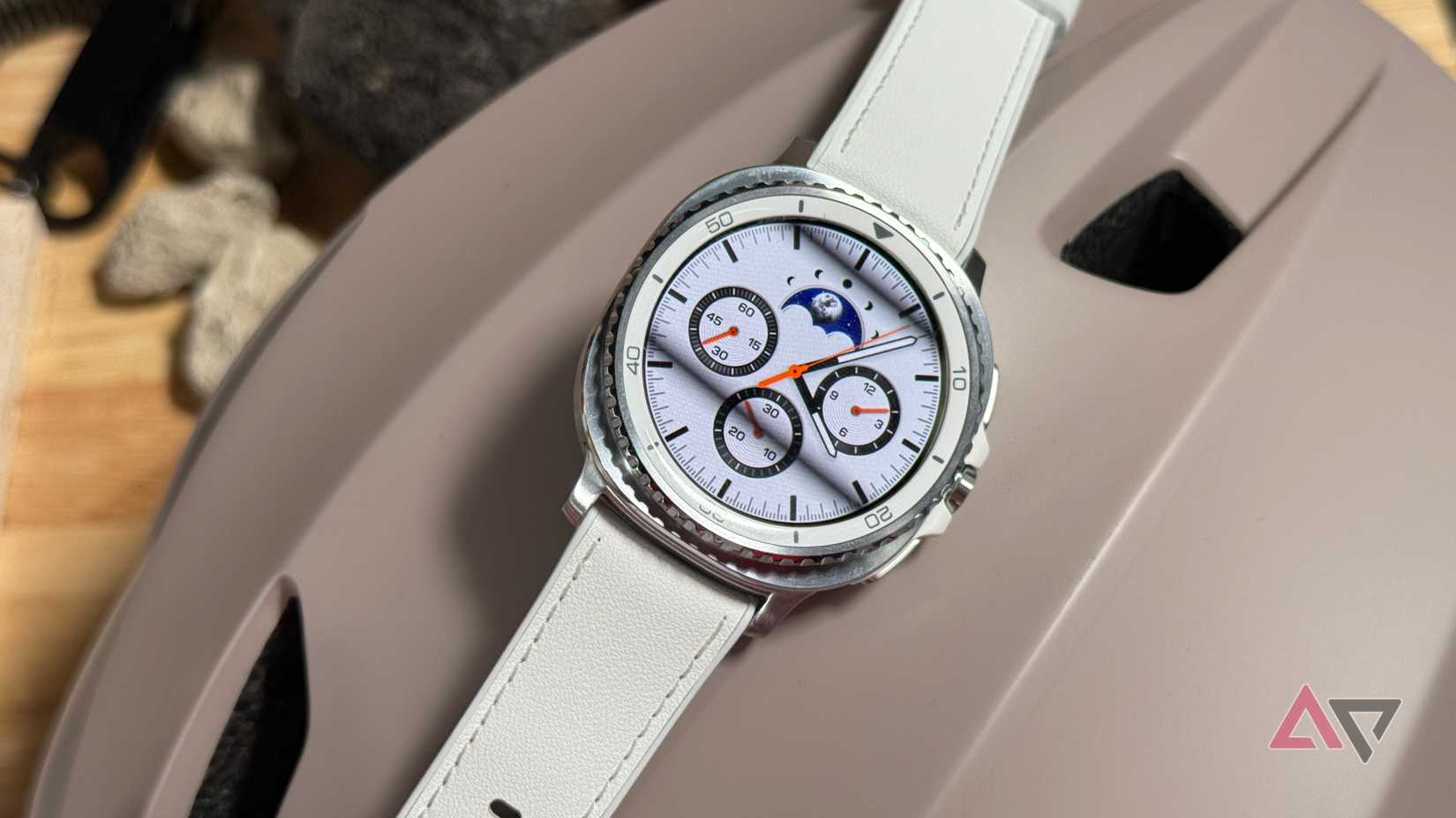 The Samsung Watch 8 Classic finally brings back my favorite missing feature