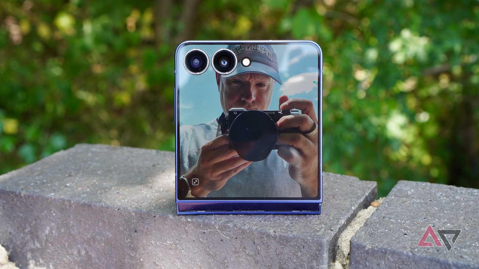 Samsung camera: Fix shadowing, glare, and reflections in bad photos