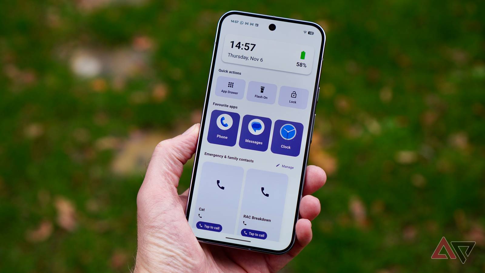 I tested a launcher made to declutter Android, and it's a hidden gem