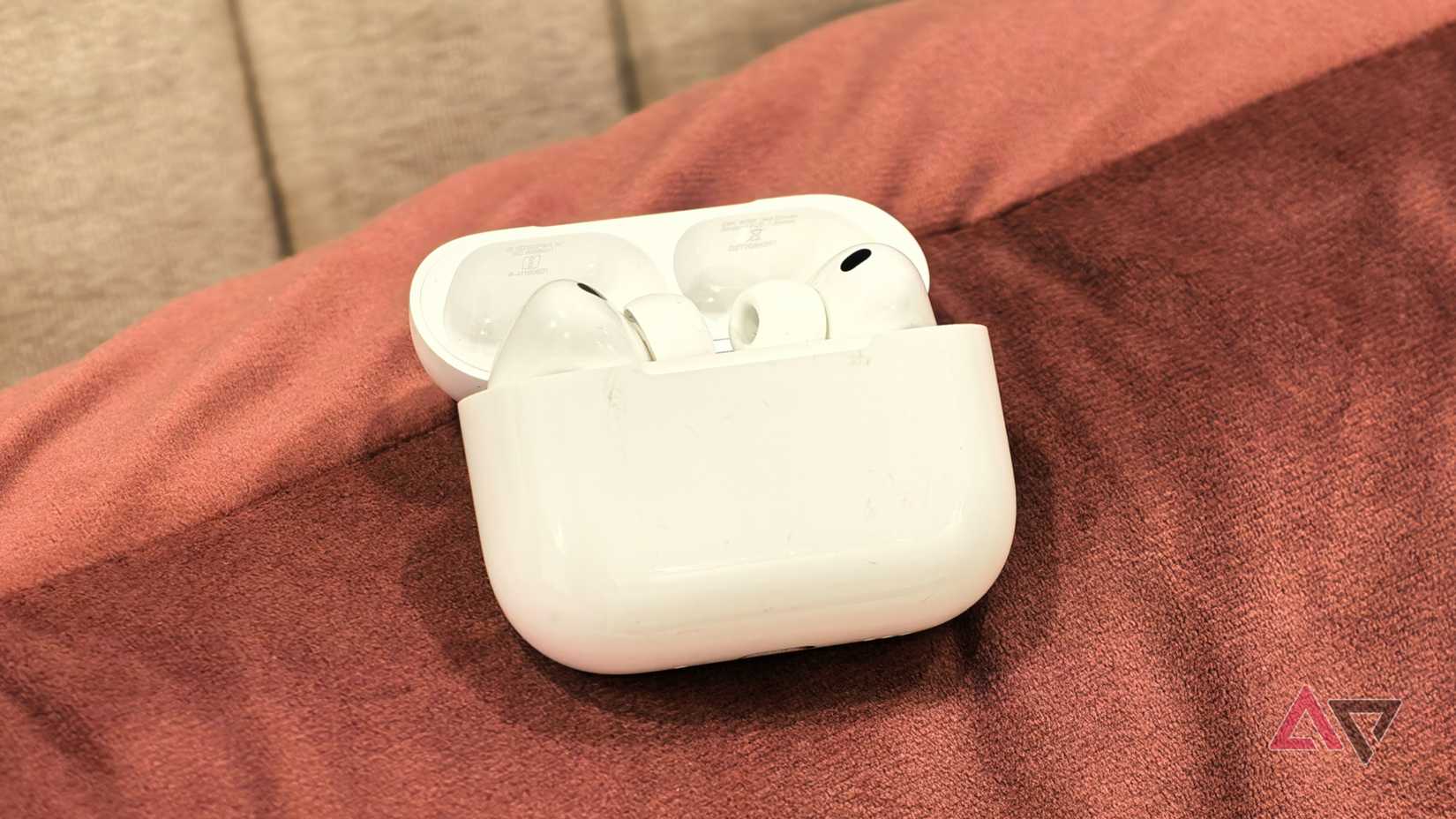 I've used the AirPods Pro 3 for months — here are 5 features Samsung ...