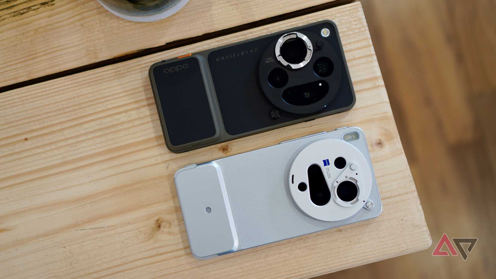 Oppo and Vivo battle to show which wild camera phone accessory kit is best